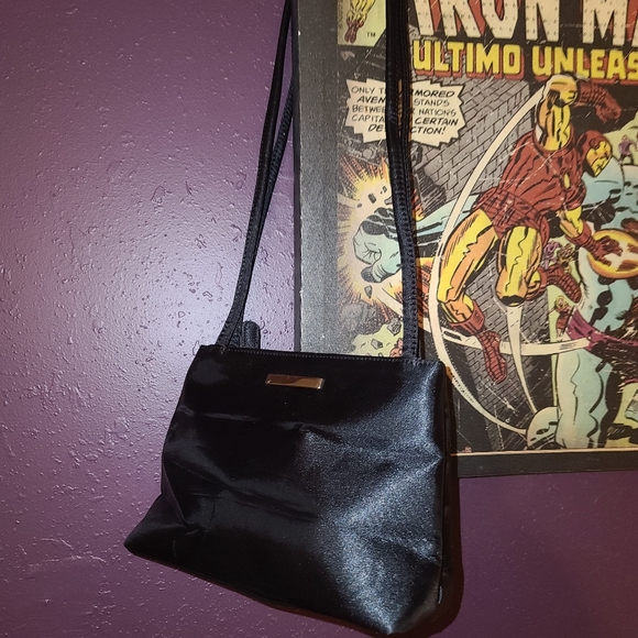 Amanda Smith | Bags | Amanda Smith Black Silky Smooth Black Purse ...
